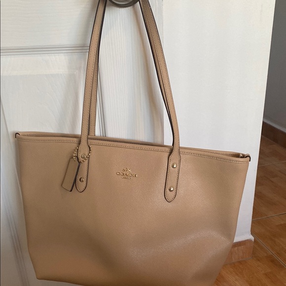 Coach | Bags | Coach Tan Leather Tote Bag | Poshmark